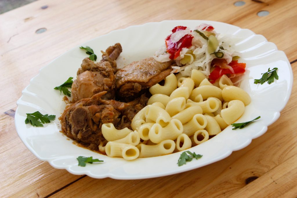Csirkepörkölt - Recept & Rejtvény Magazin
